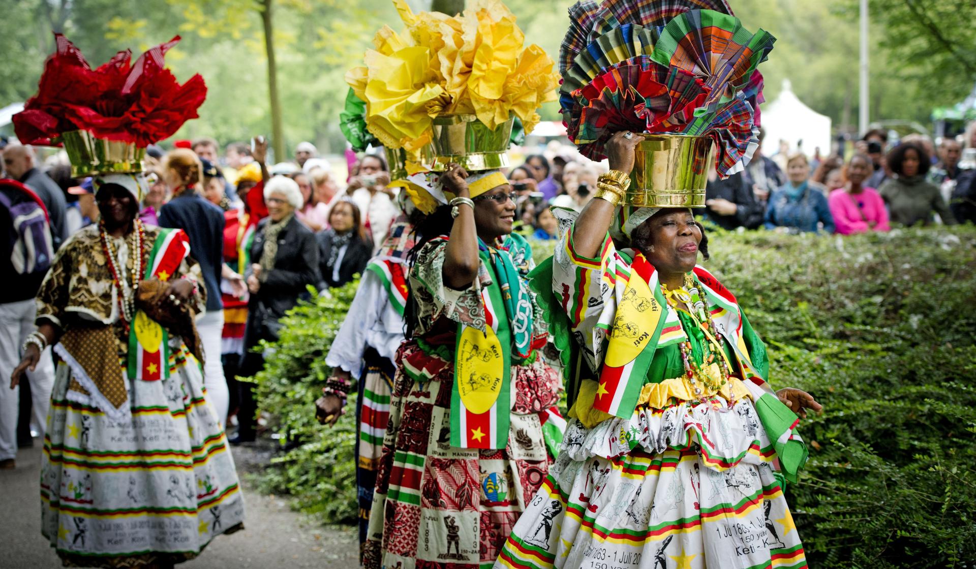 Keti Koti: de betekenis, de geschiedenis en de nationale feestdag | KRO ...