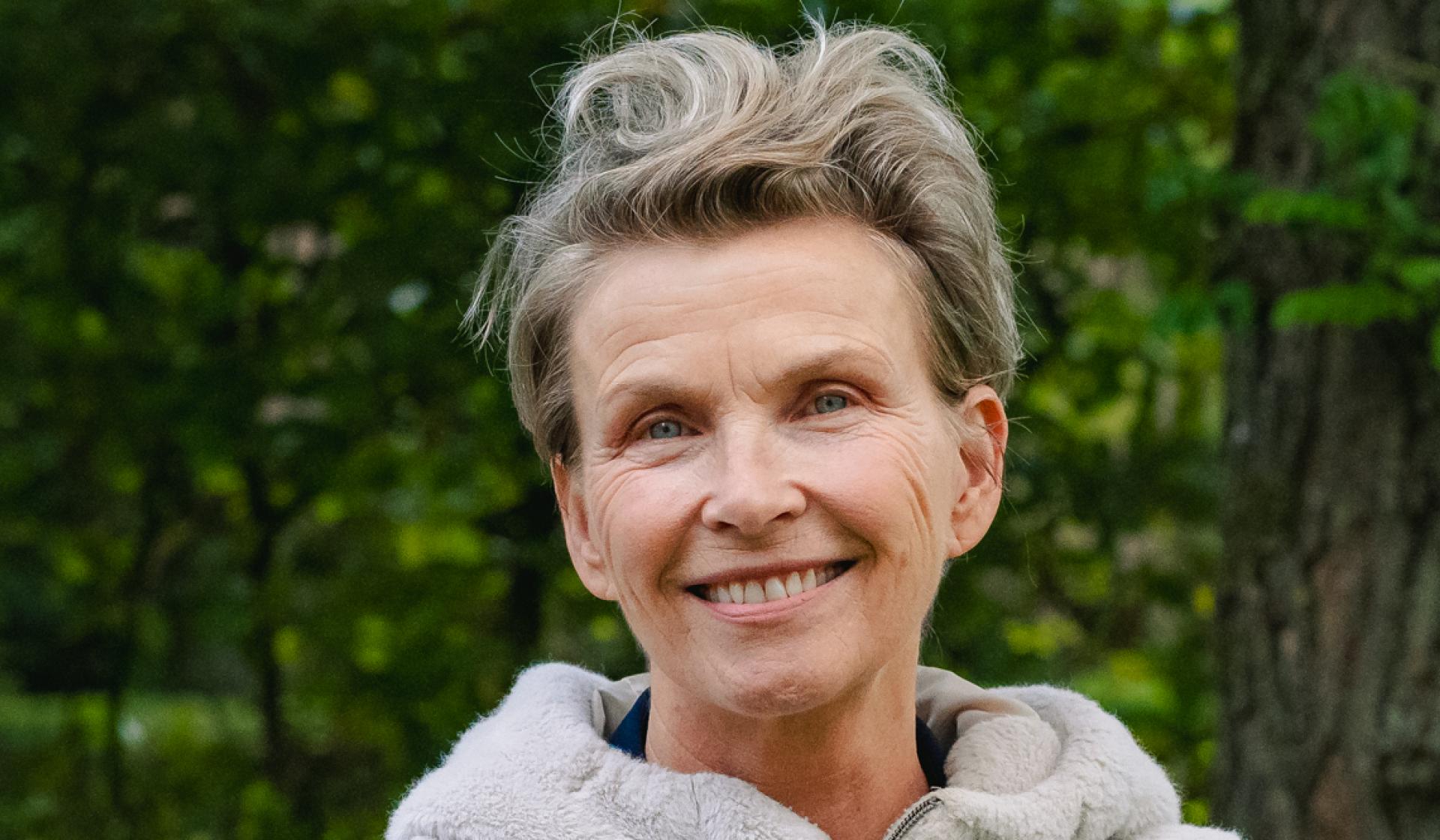 Presentator Anita Witzier hoort de meest hartverscheurende verhalen in ...