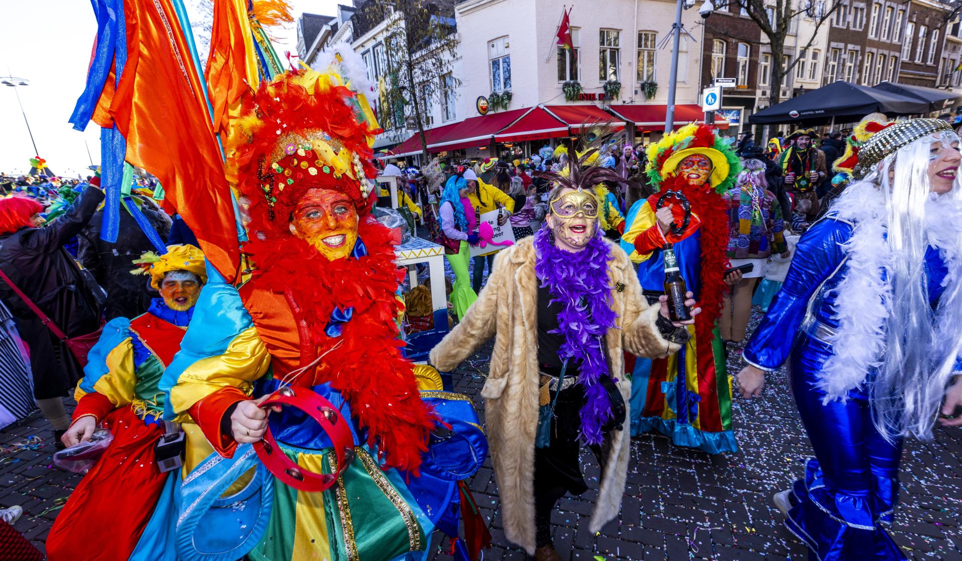 Mag ik een beetje lol hebben in mijn bestaan?! | KRO-NCRV