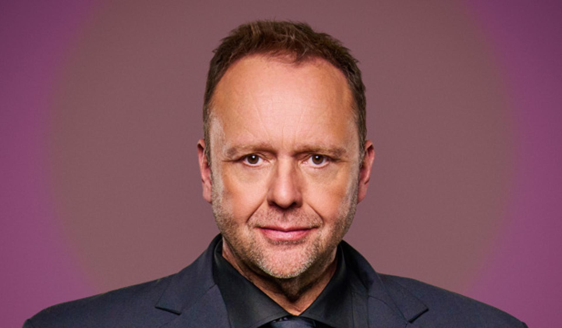 Wie is Richard Groenendijk, die de rol van Pilatus speelt in The ...