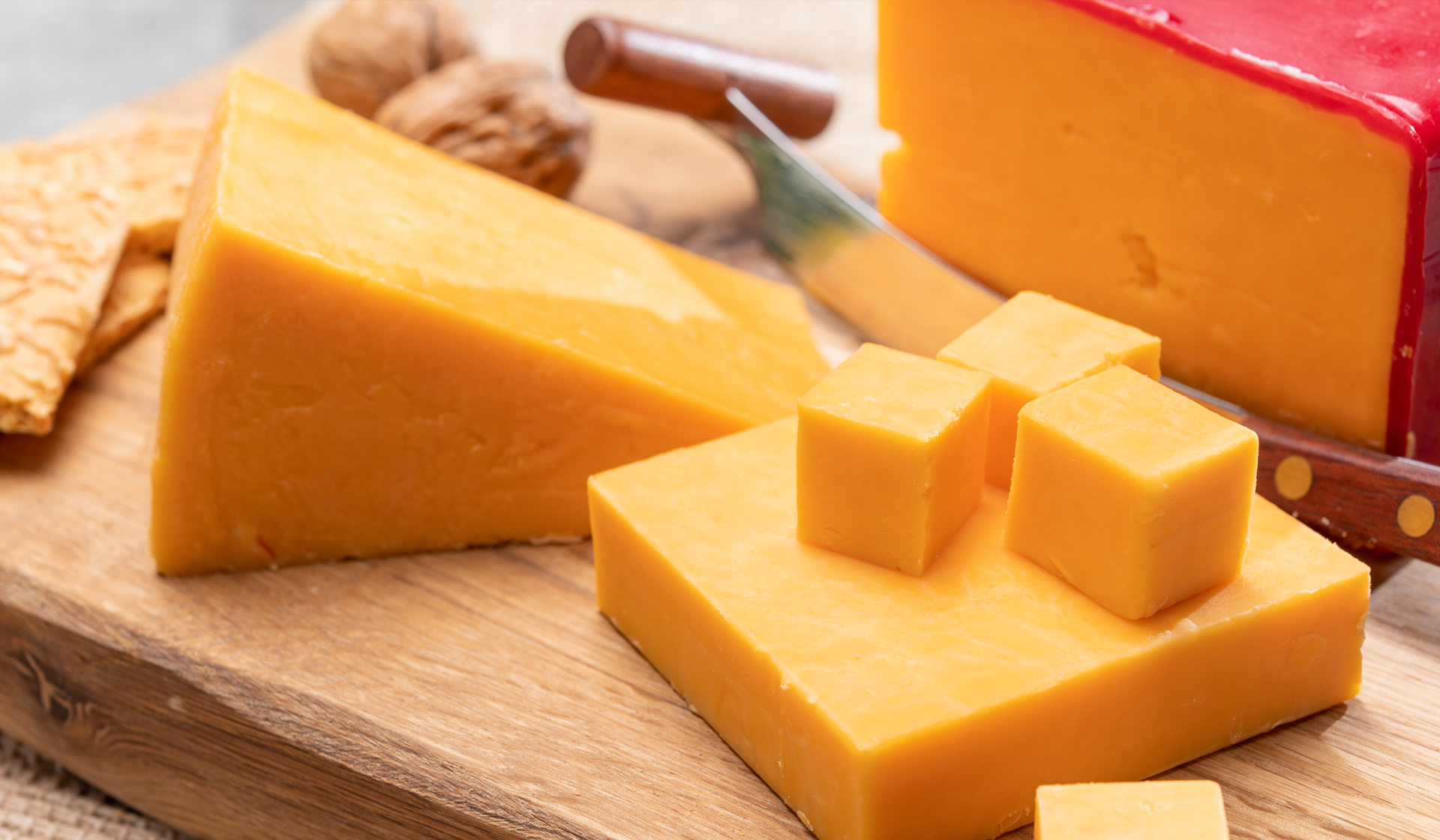 Wat is het verschil tussen cheddar smeltkaas en echte cheddar? | KRO-NCRV