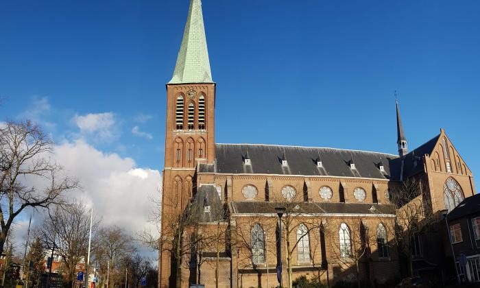 Rechtstreekse uitzending van de eucharistieviering vanuit de H ...