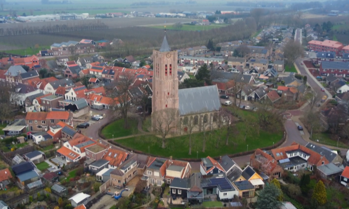 Petrus maakt verbinding in 's-Heer Arendskerke | KRO-NCRV