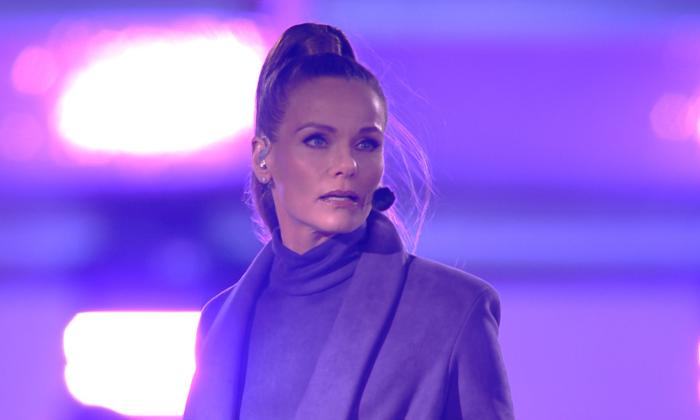 Als je voor me staat | Angela Schijf | KRO-NCRV