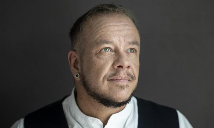 'Ik ben nu heel, zoals het voor míj́ hoort te zijn' | KRO-NCRV