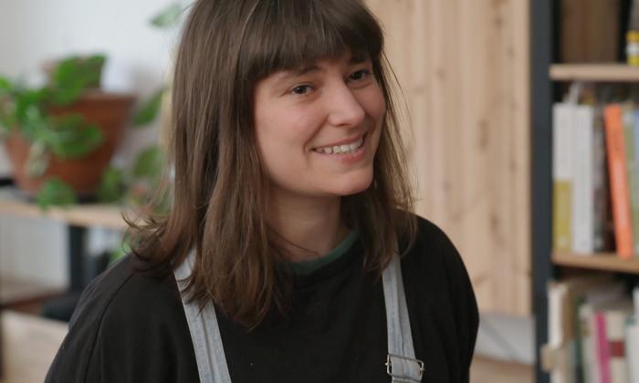 Sien heeft een boshut buiten de stad: 'Hier heb ik geen last van ...