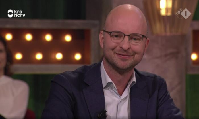 “Er ging een rolkoffer met flessen wijn naar Downing Street”, vertelt ...